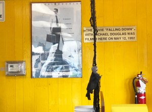 Falling Down (1993) | Film Oblivion